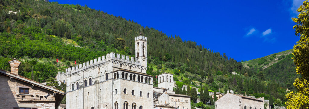 Alle Vette Del Monte Ingino In Funivia | Umbria Tours Di Maddalena D'Amico